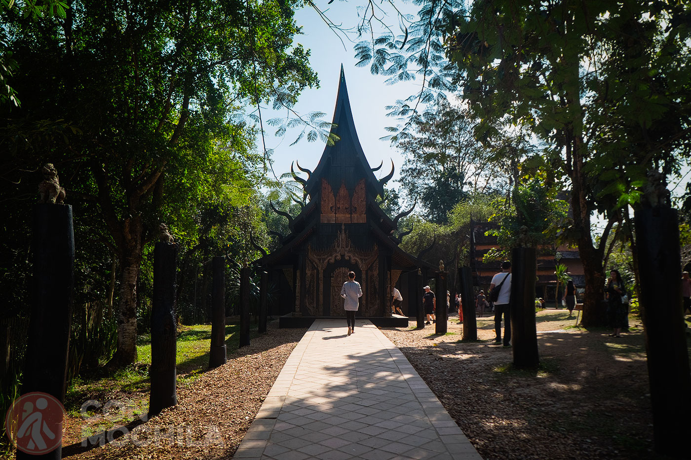 ᐈ Baan Dam, la famosa casa negra de Chiang Rai