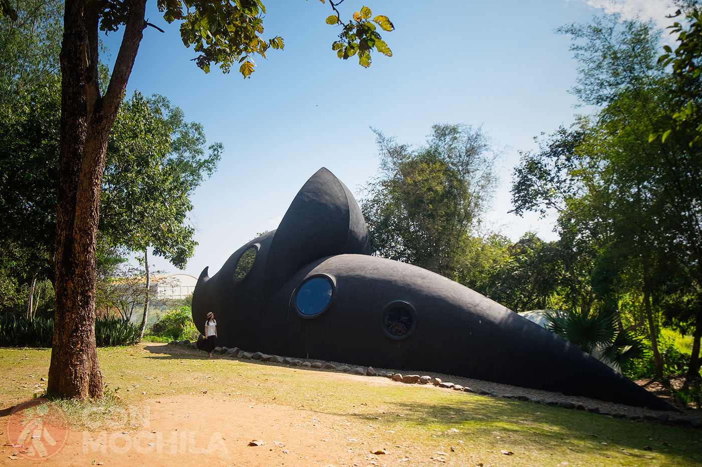 ᐈ Baan Dam, la famosa casa negra de Chiang Rai